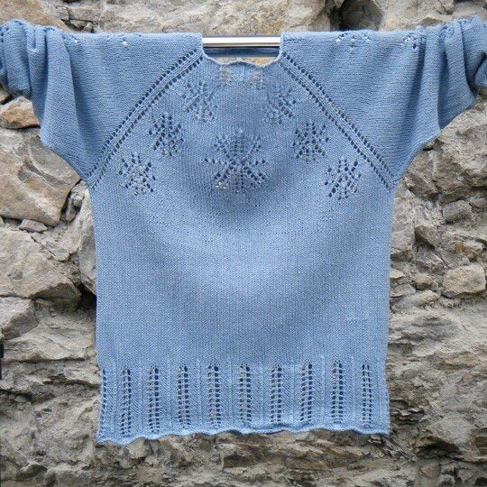 Raglan Top Snowflakes – Knitcy